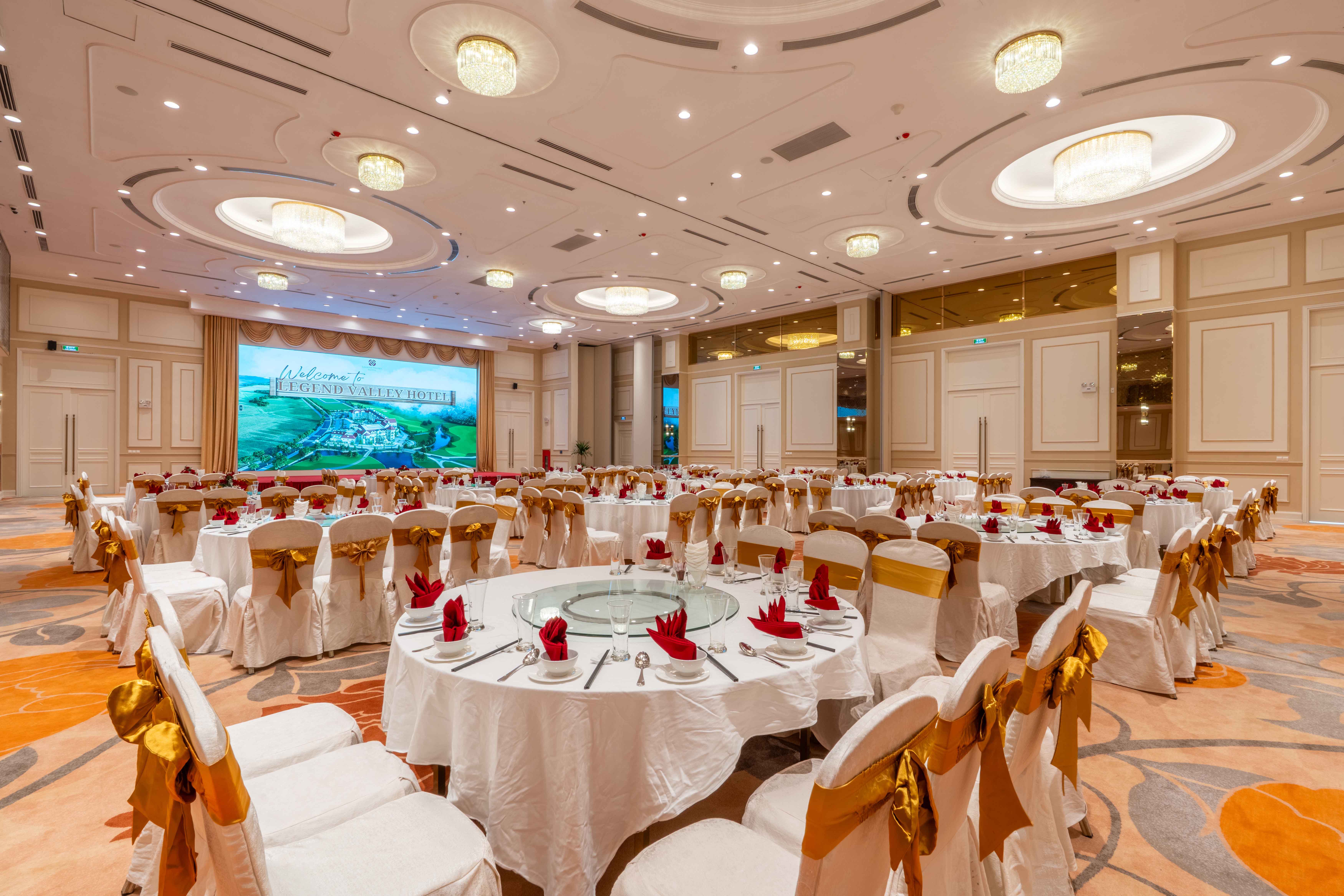Legend Valley Hotel